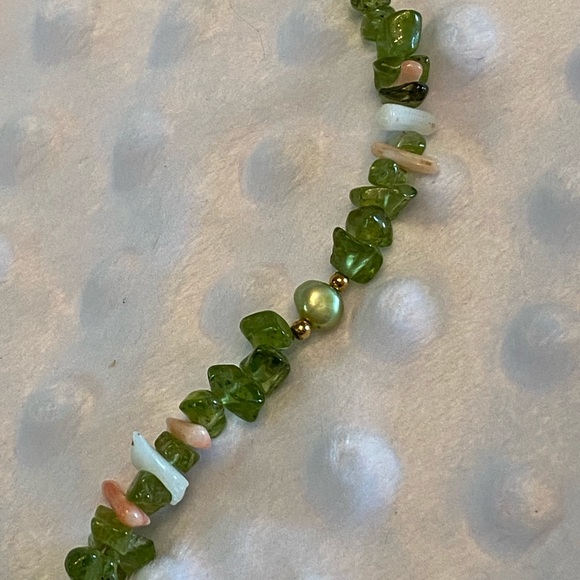 Lee Sands | Jewelry | Vintage Lee Sands Mother Of Pearl Flower Necklace ...